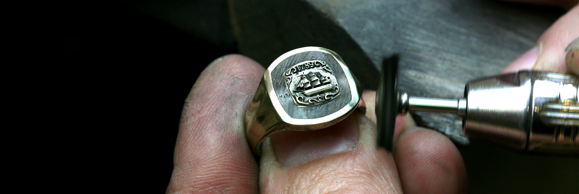 Bespoke Signet Jewellery – Stephen Einhorn